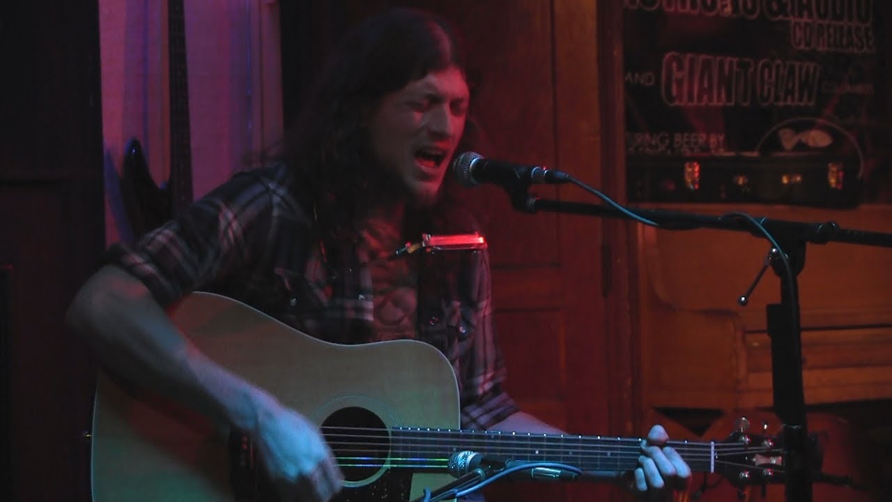 Joseph Huber: "Same River Twice" Live 3/20/15 Dayton, OH - YouTube