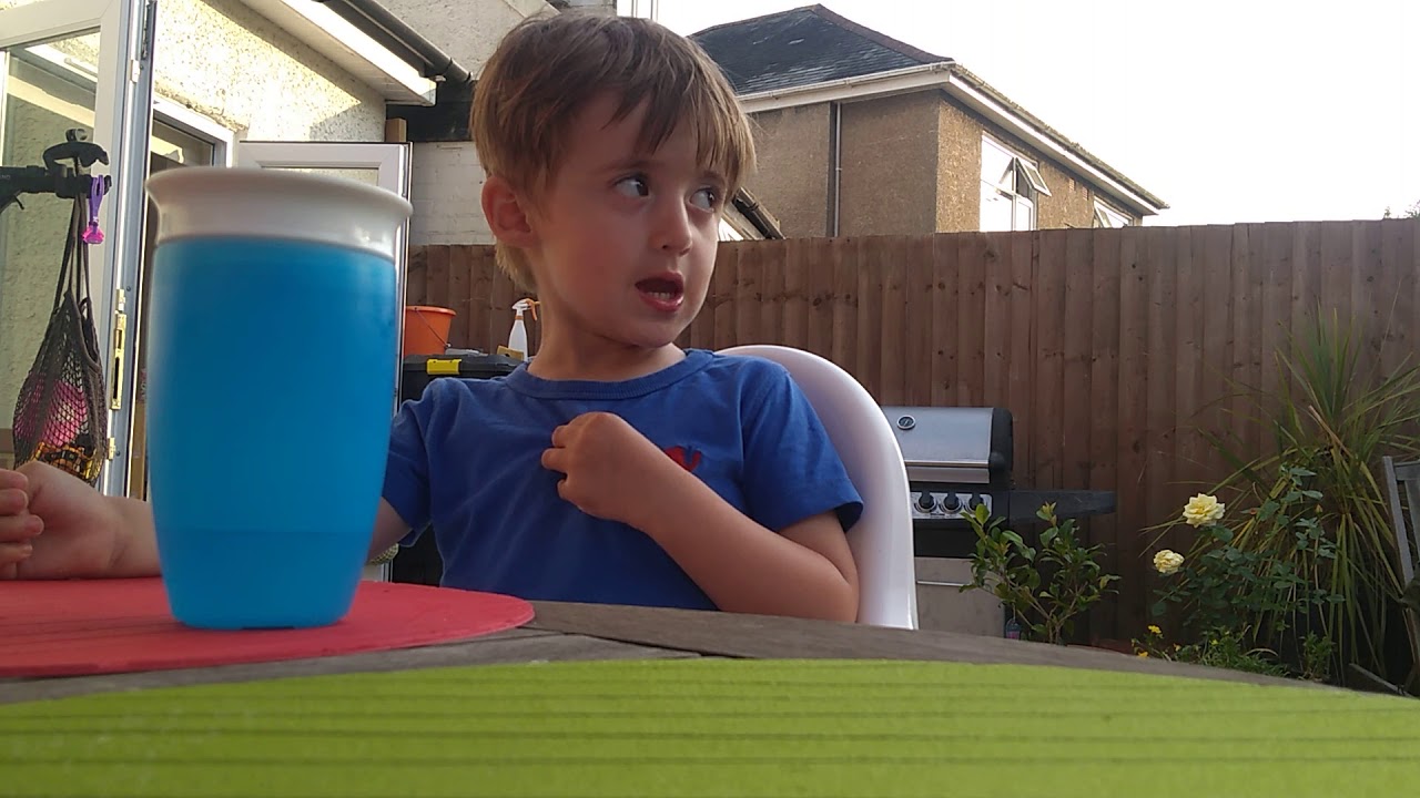 Zachary Leo Hoare - YouTube