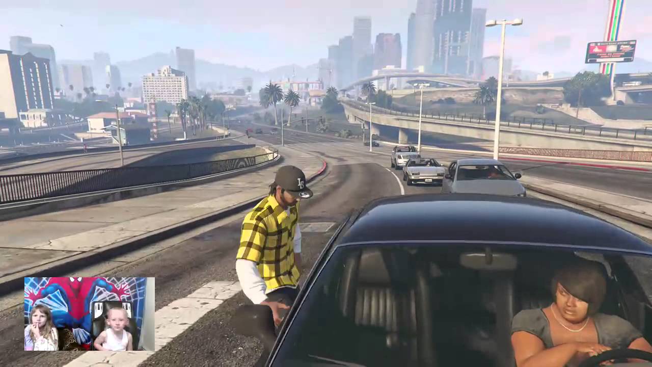 5 year old and 8 year old playing GTA V - YouTube