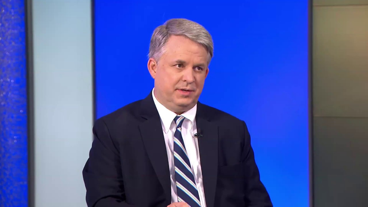 Jeff Moon discusses escalating tensions in the US-China trade war - YouTube