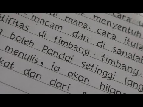 Menulis rapi dan bagus seperti huruf cetak - YouTube
