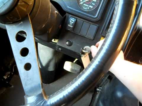 2001 Thomas Saf-T-Liner EF start up - YouTube