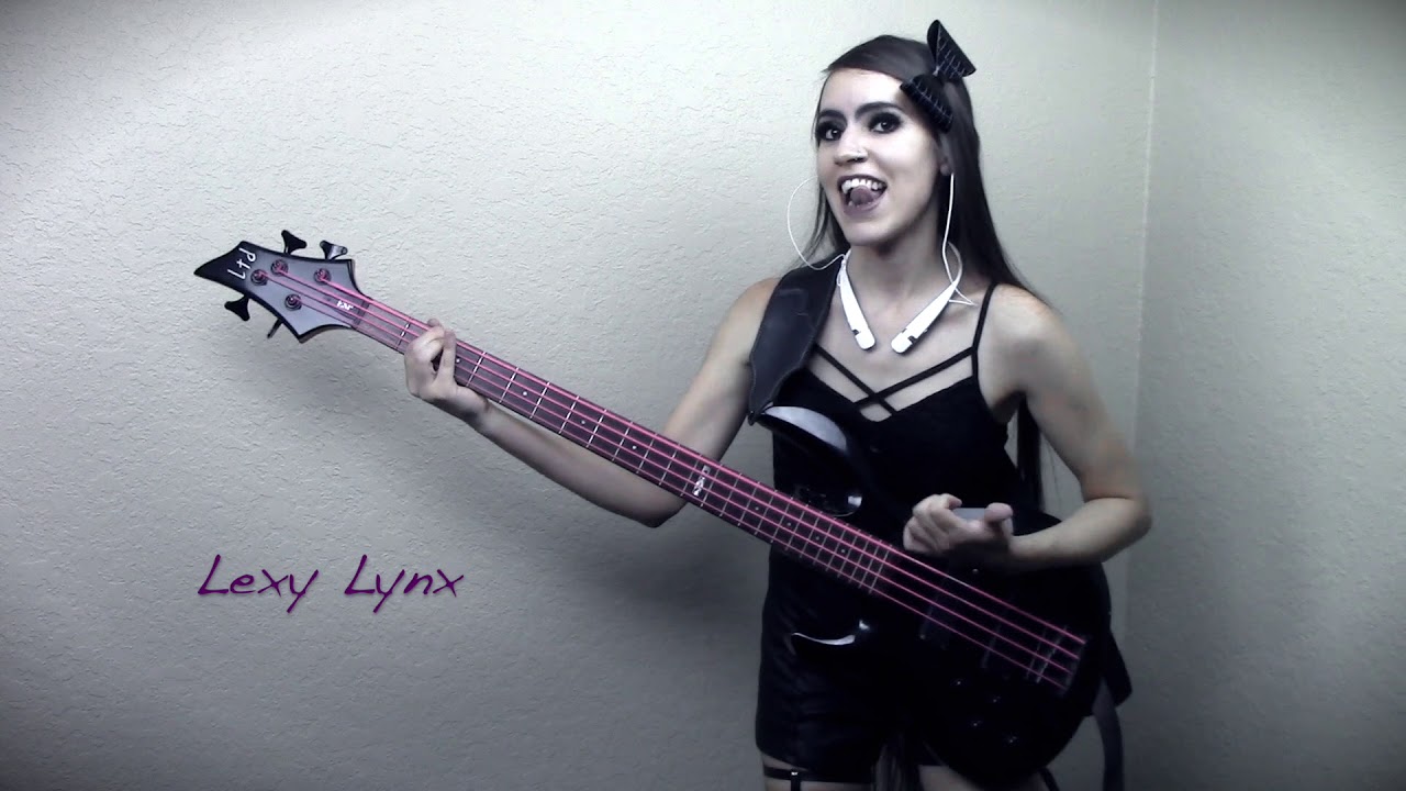 Lexy Lynx plays GANGNAM STYLE on BASS - By PSY - YouTube