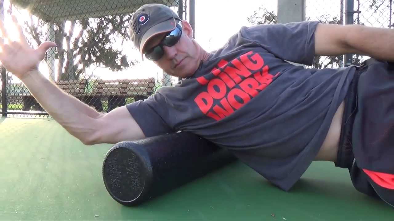 How To Use A Foam Roller - Shoulder Rolling (Bo's Fitness Camps Naples ...