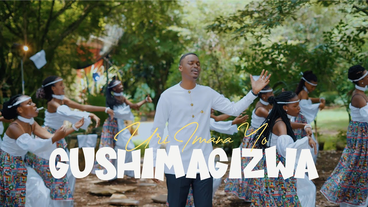 Uri Imana yo Gushimagizwa | Josh Ishimwe (Gakondo style) - YouTube