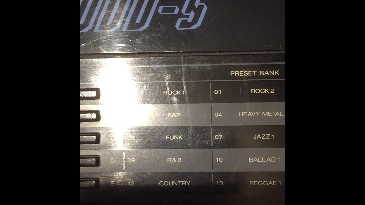 Korg DDD5 vintage drum machine - YouTube