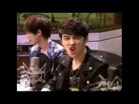 EXO Funny and Cute Gifs/Moments 2 - YouTube