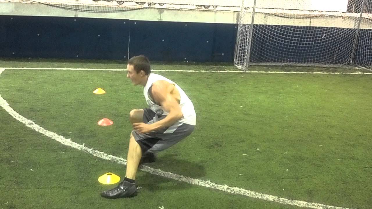 HOW TO IMPROVE CUTTING ON THE FOOTBALL FIELD - YouTube