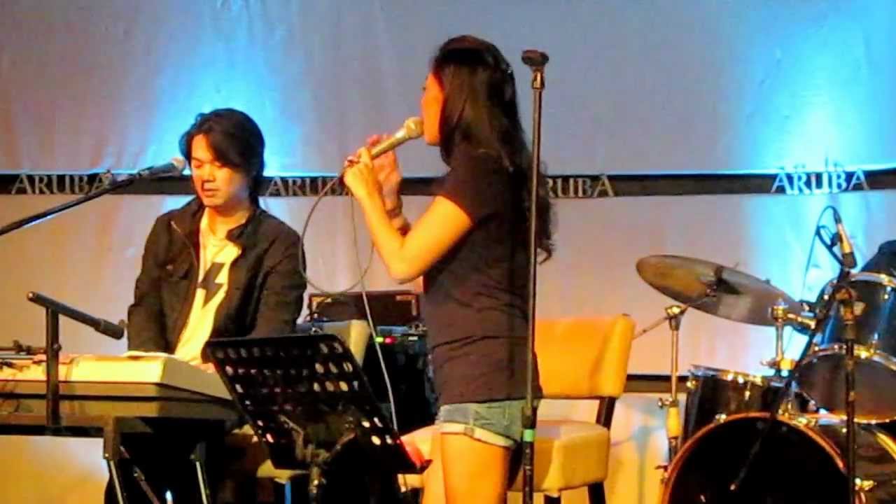 Tina Ryan with Wings Soriano and Simon Peter Cruz - Million Miles Away ...