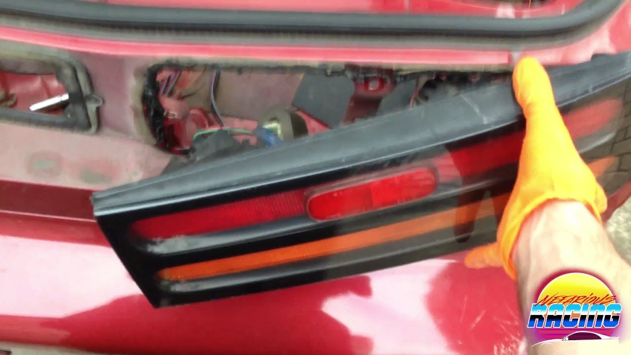 How to Remove Nissan 300ZX Tail Lights - YouTube