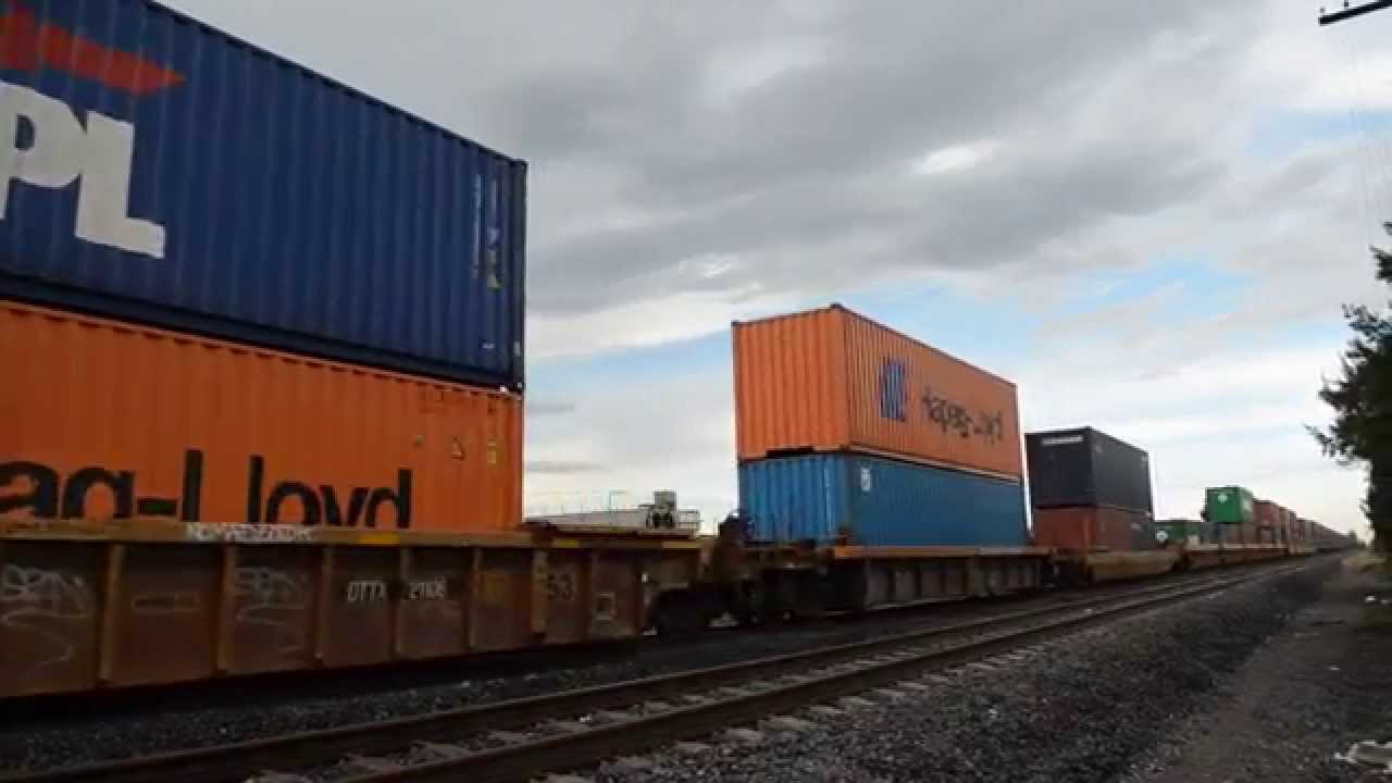 Ferromex Intermodal con la AC4400CW 4522 en León, Guanajuato. México ...
