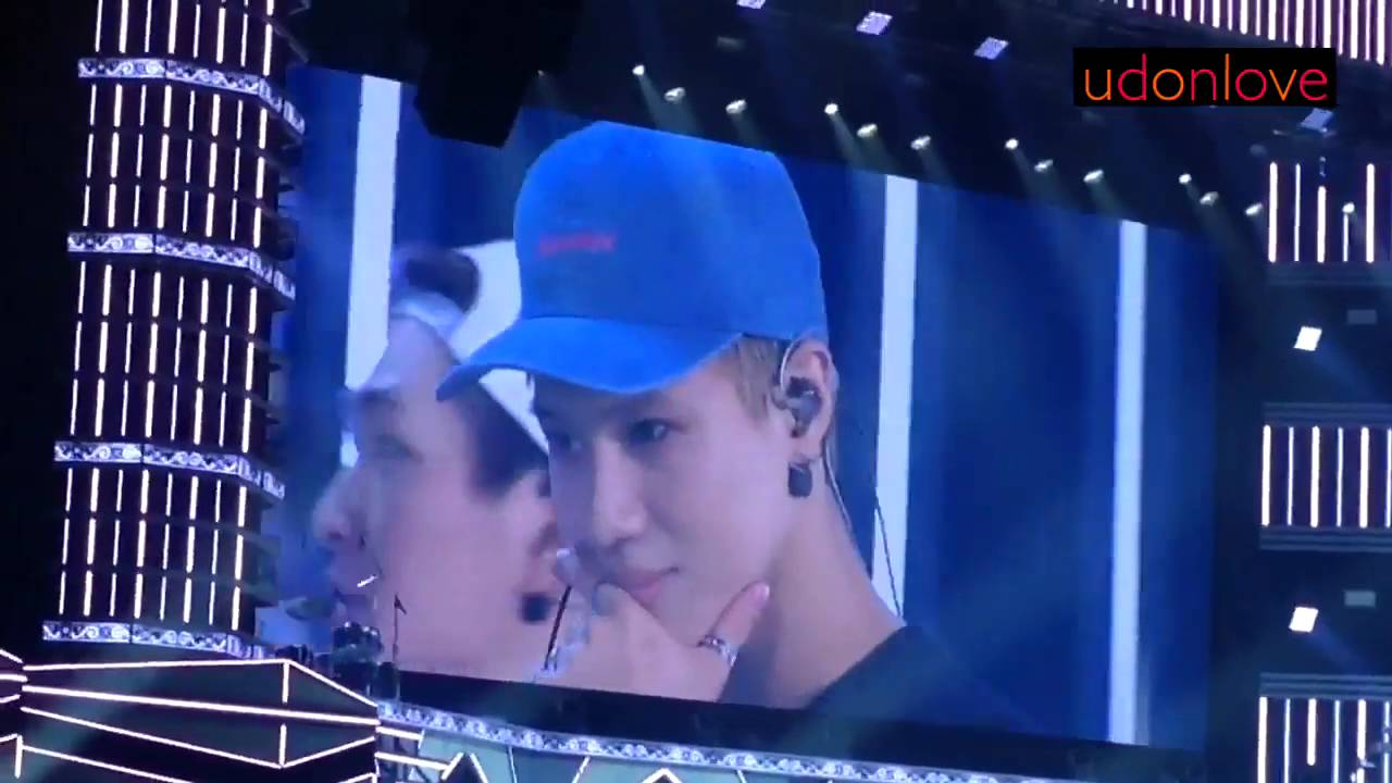 160206 SHINee Taemin's deathly stare - YouTube