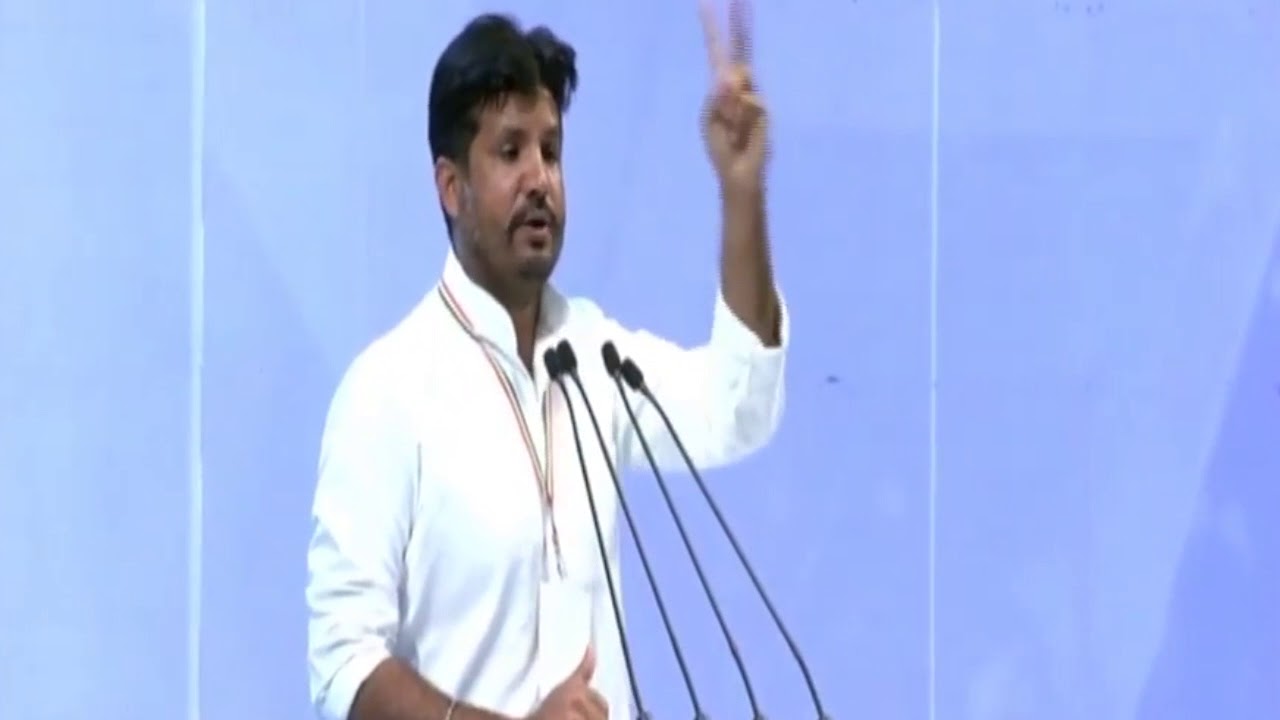 Amarinder Singh Raja Brar speech at the Congress Plenary 2018 - YouTube