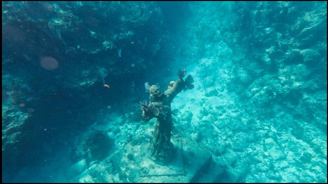 Snorkeling with Underwater Jesus: 2 Days exploring the Florida Keys ...
