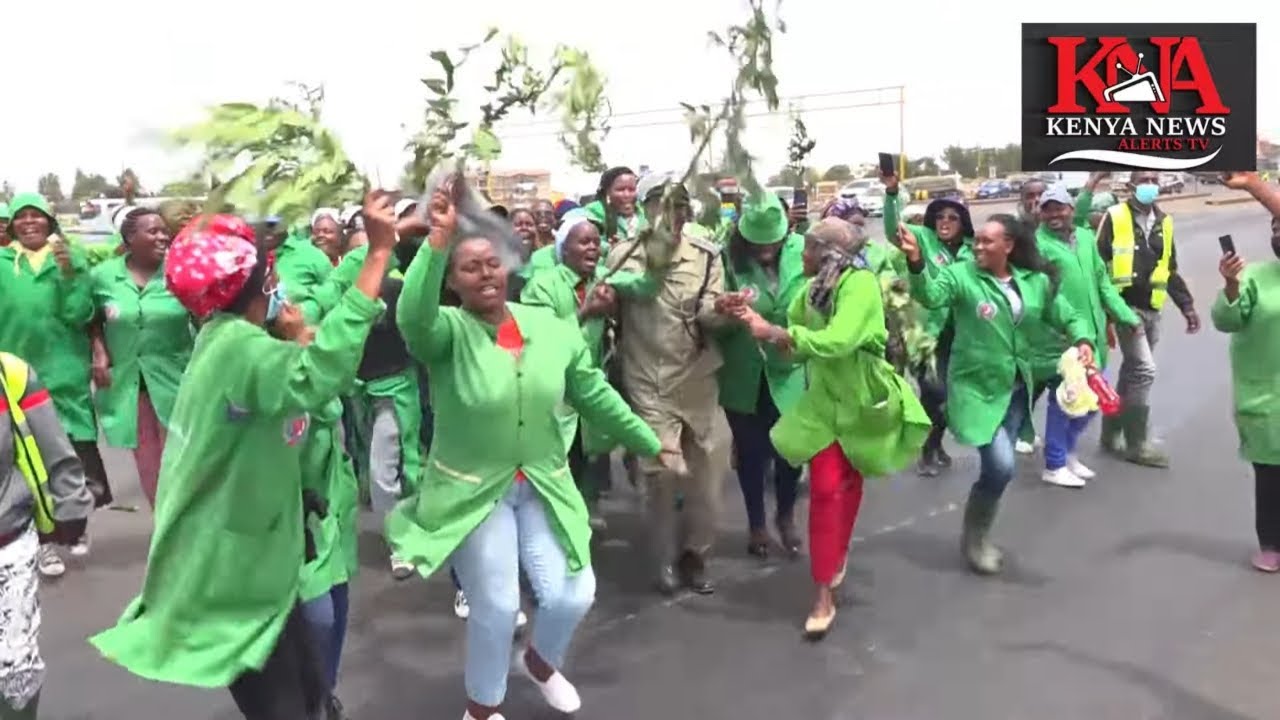 DRAMA AS KIAMBU COUNTY WASTE COLLECTORS BLOCK WEIGHBRIDGE AT JUJA AFTER ...
