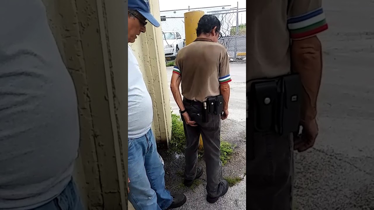 Ass scratching - YouTube