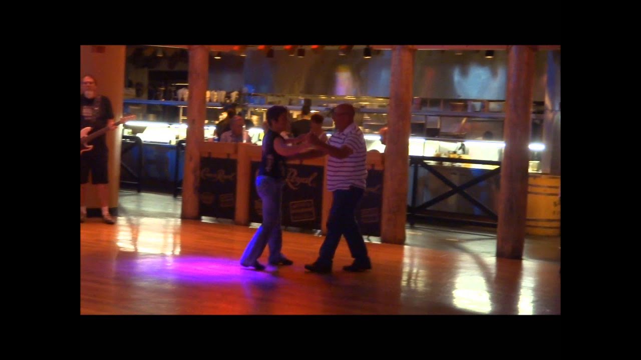 DANCING WITH RUBEN AT GILLEY'S! - YouTube