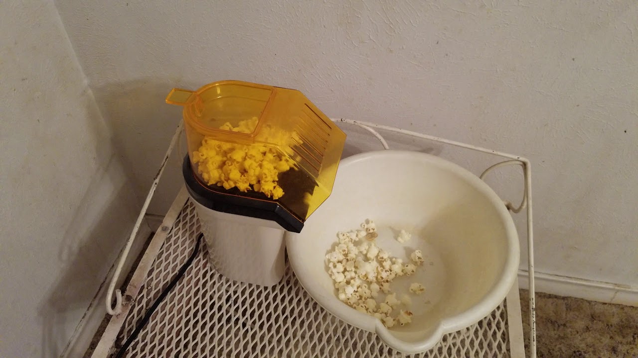 West Bend poppery 2 hot air popcorn popper - YouTube