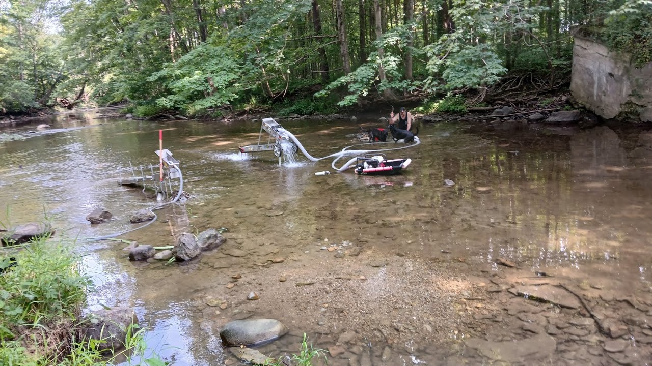 Indiana Creek Gold with John R Prospecting dredge/highbanker run - YouTube