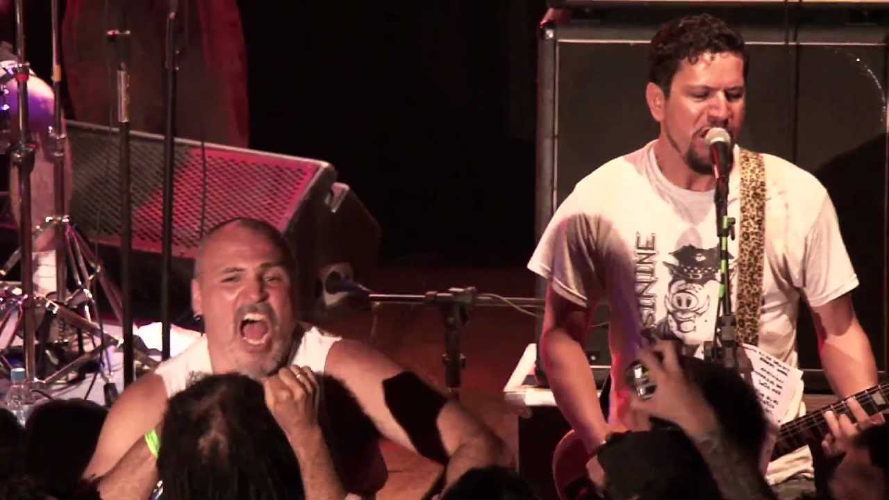 Los Crudos - CCJ - YouTube