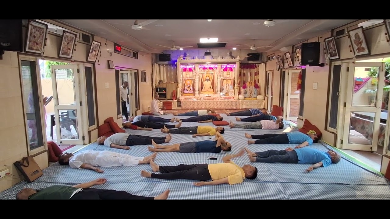 Yog aasan at Yog Divya Mandir Sector 30-A Chandigarh - YouTube
