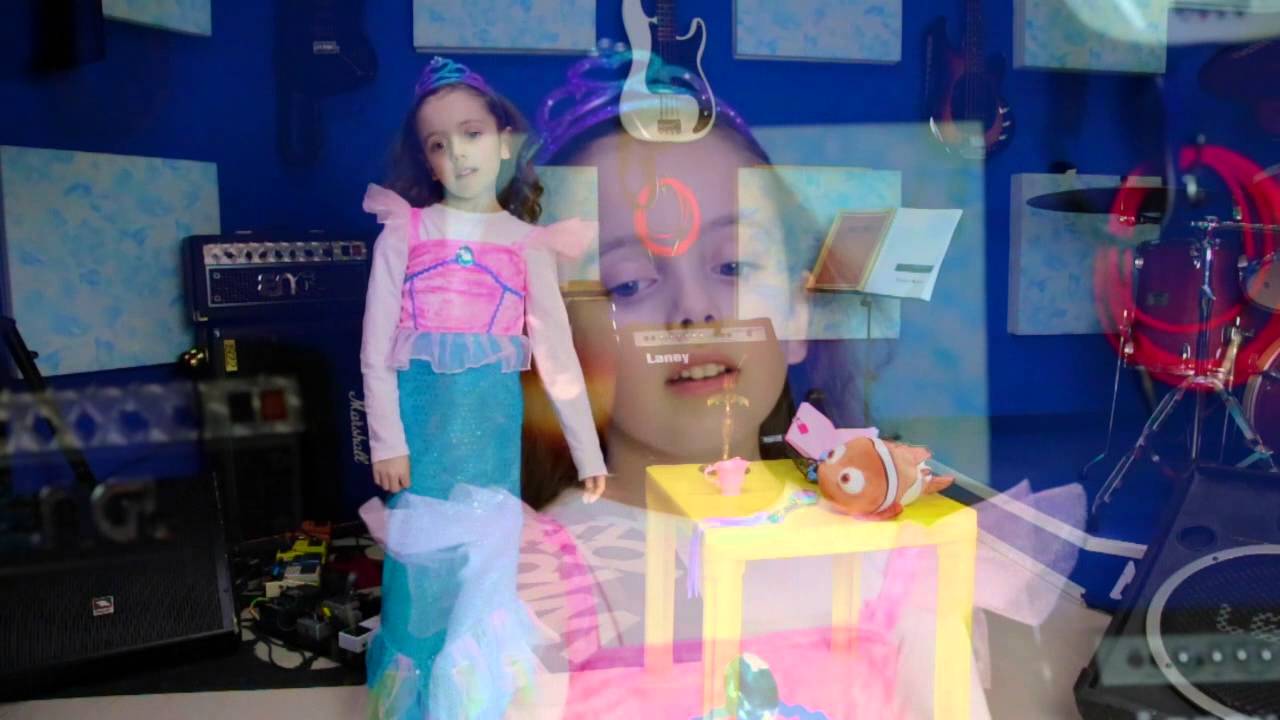 Melissa Conte interpreta ''Come vorrei'' del cartone ''La Sirenetta ...