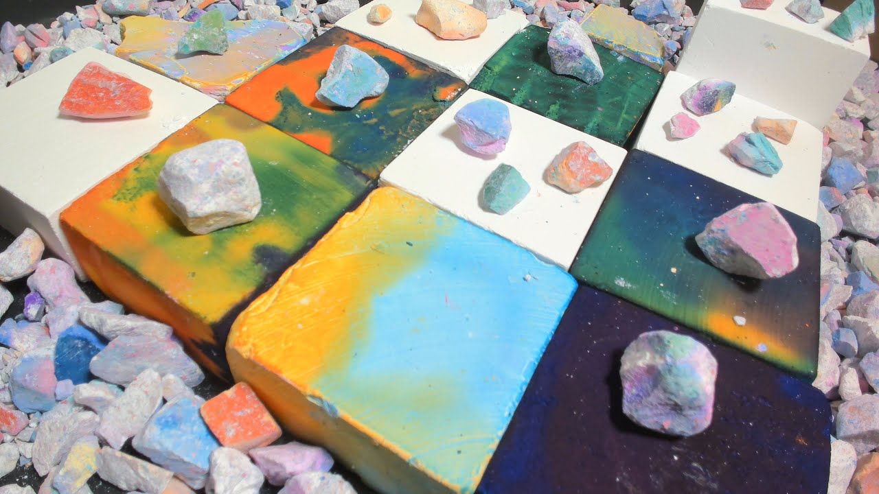 Beauty w/ Crunch: Dyed Gym Chalk Crunch ASMR - Sleep Aid - YouTube