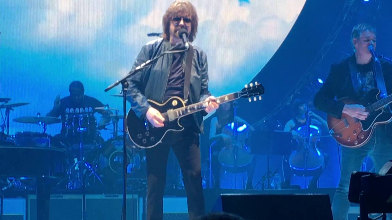 ELO Birmingham June 2016 Mr Blue Sky *great audio* - YouTube