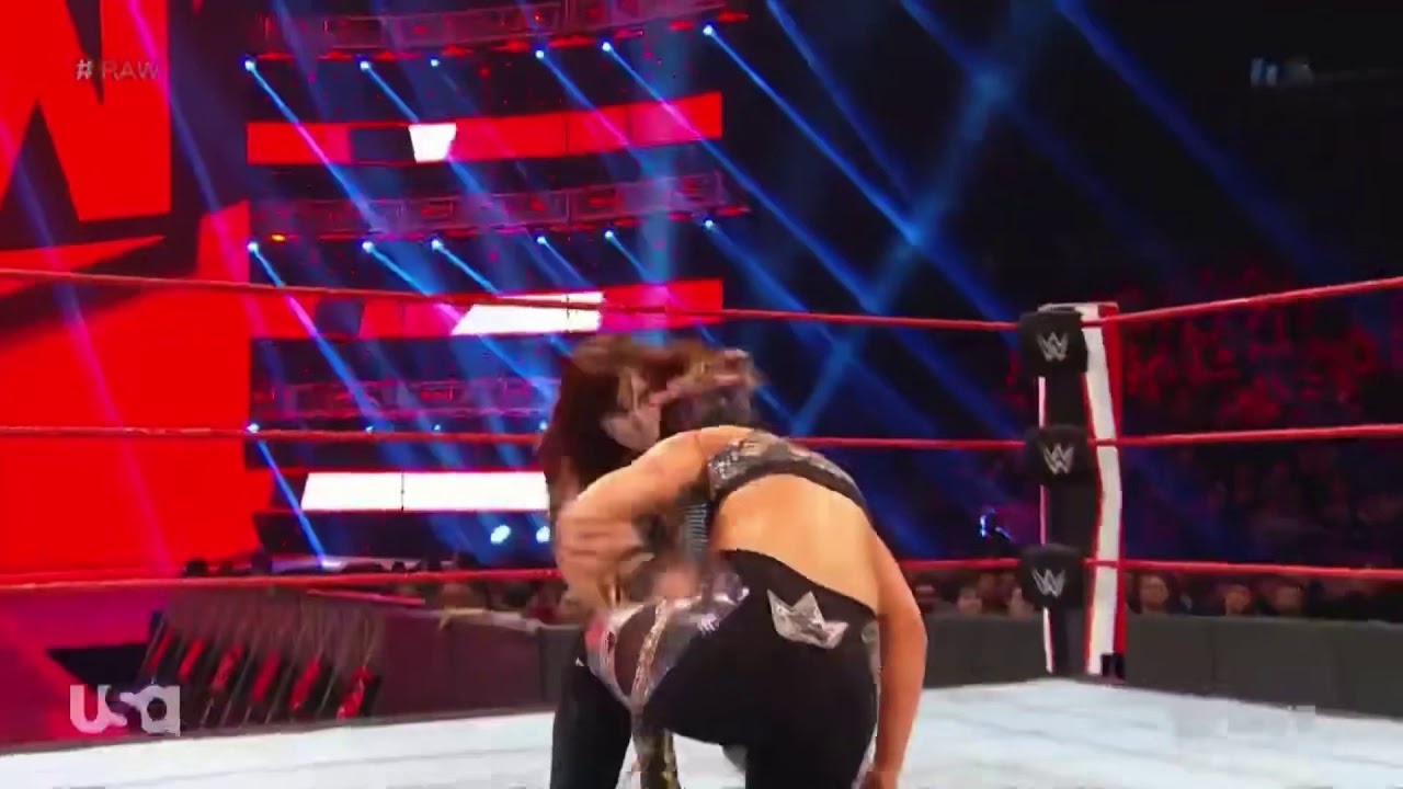 Kairi Sane - Running Neckbreaker - YouTube