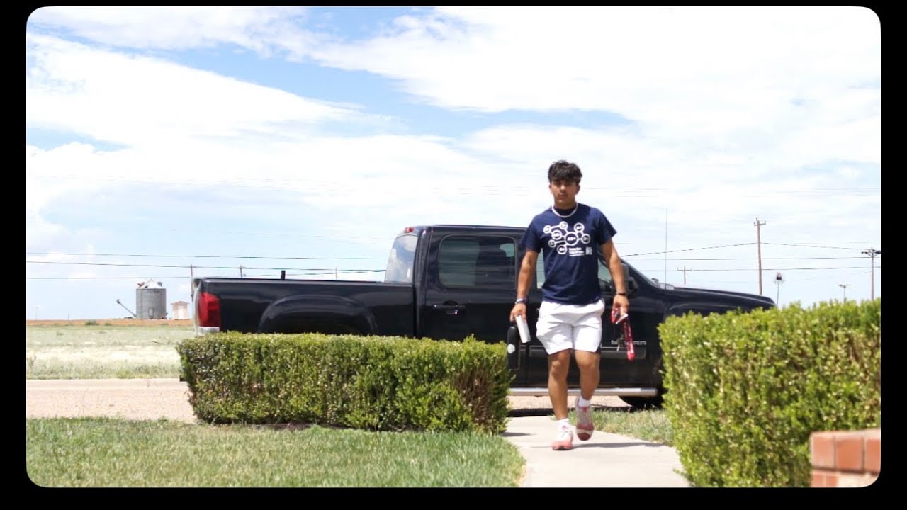 Vlog 004| Day in the Life| Trying to Stack Days🧘🏽 - YouTube