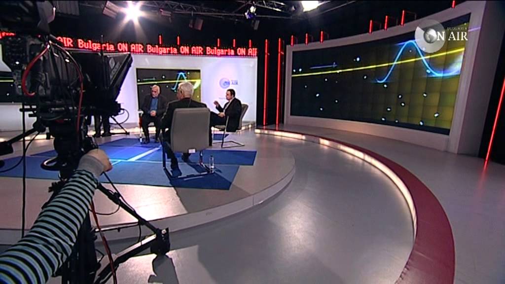 Астероидът DA14 премина край Земята - YouTube