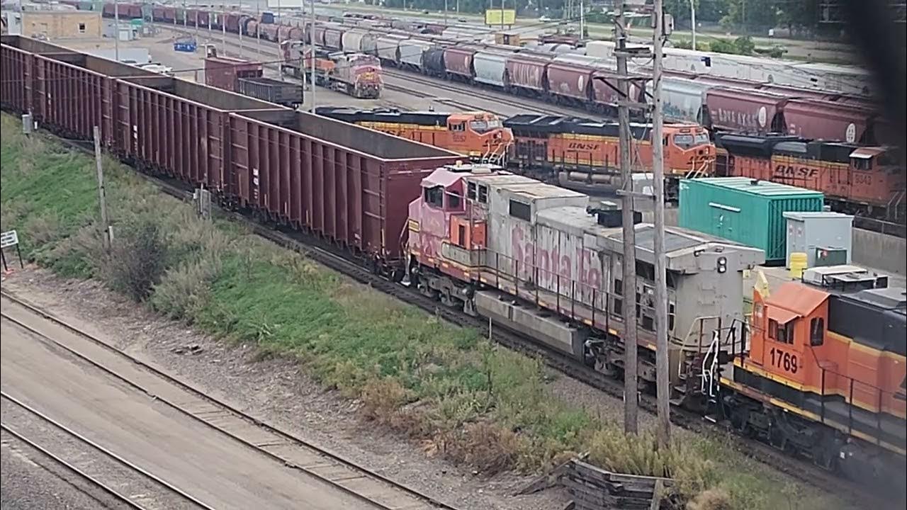 Humping in the BNSF Northtown Yard Part 1 - YouTube