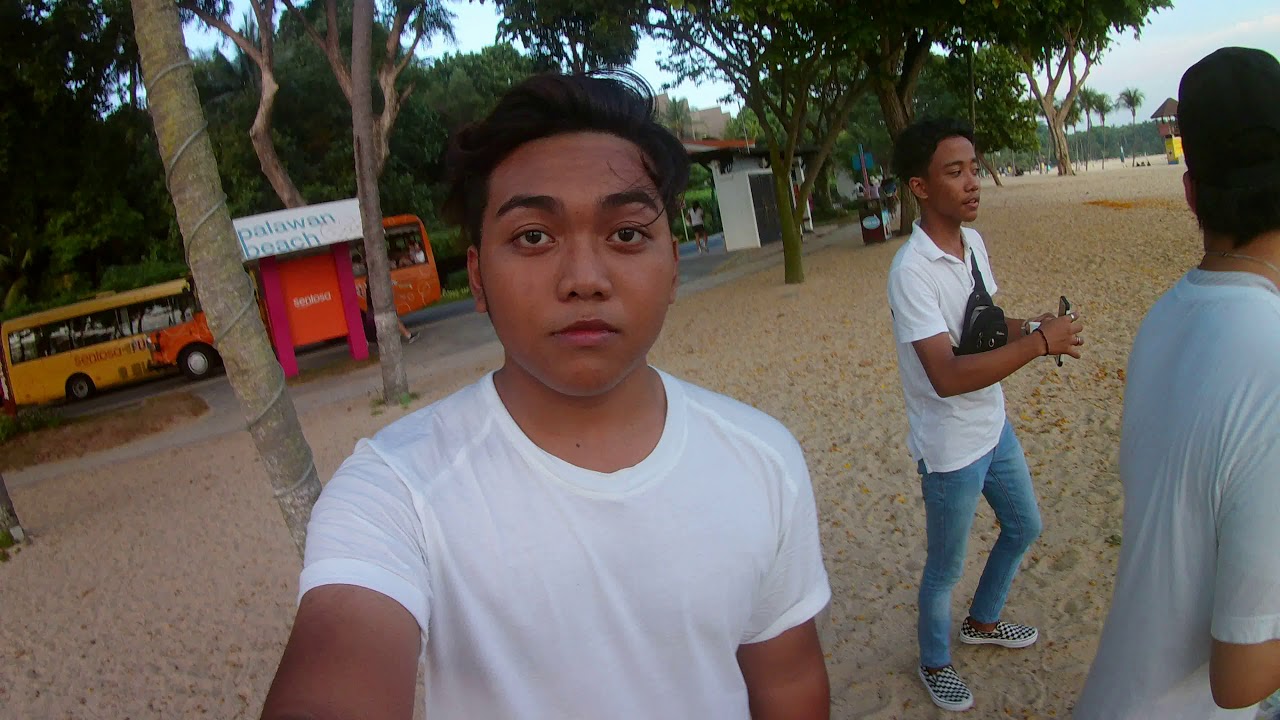 Beach day GoPro #1 - YouTube