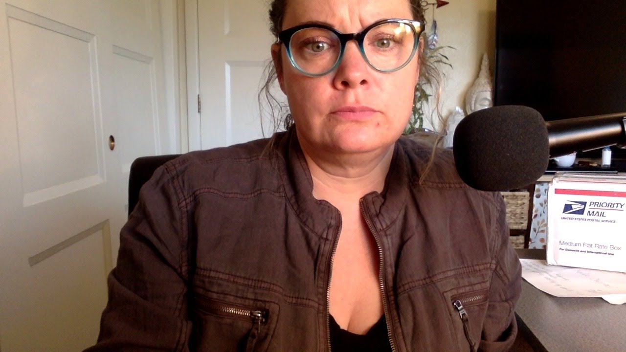 Mystic Mornings with Medium Sarah Lemos. - YouTube