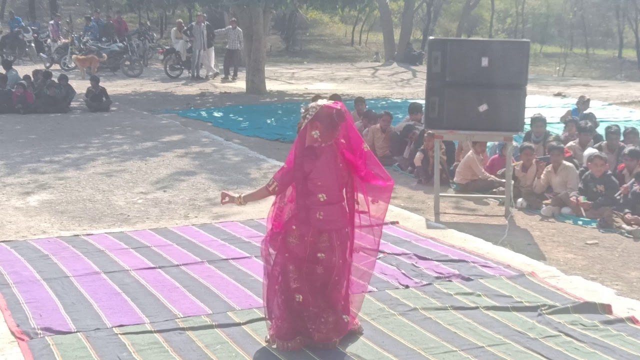 Banni tharo banno diwano re gadi forchunar - YouTube