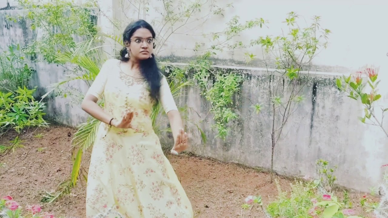 Suryakanthi kavitha / Dance version /Ananya k arun - YouTube