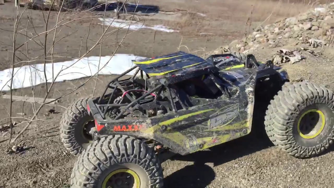 Losi rock Rey with the Modified RGT with ford body - YouTube