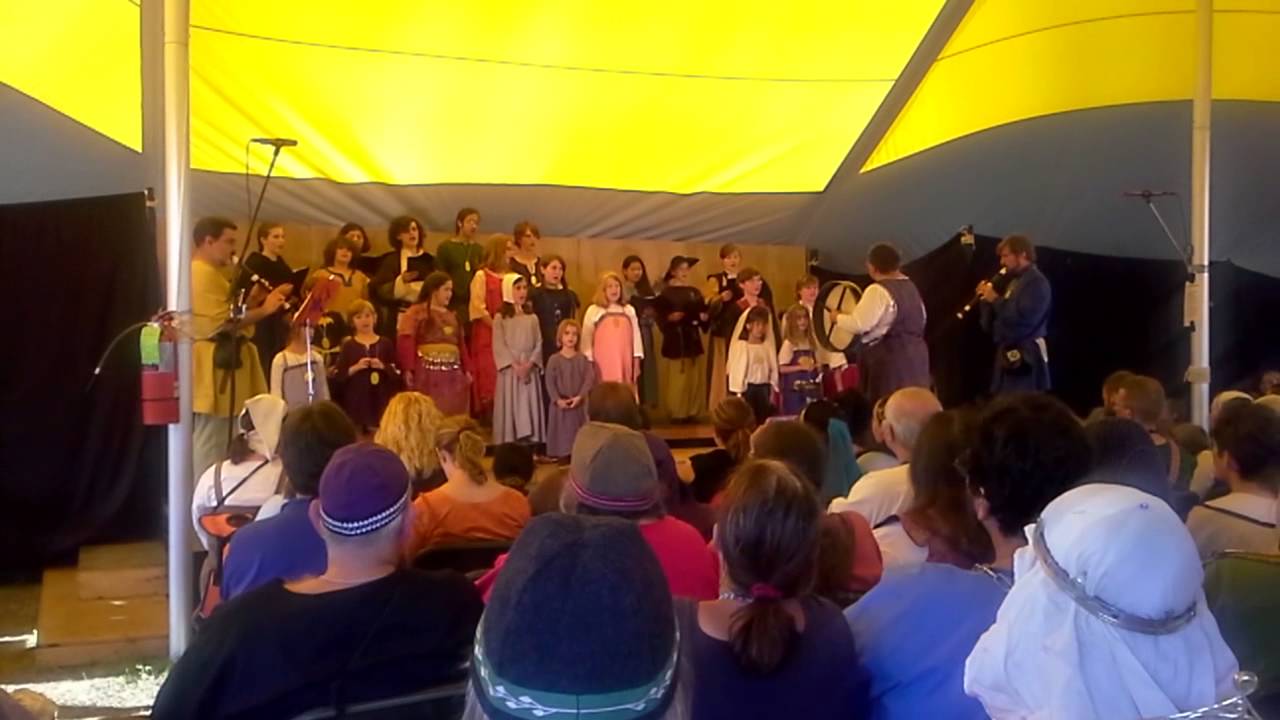 Pennsic 43 Children and Youth Choirs 2014 Hey Downe Downe - YouTube