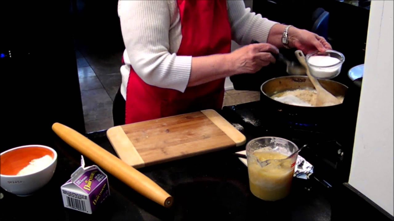 Æblekage is a No Bake Danish Apple Cake Recipe. Perfect Homemade Summer ...