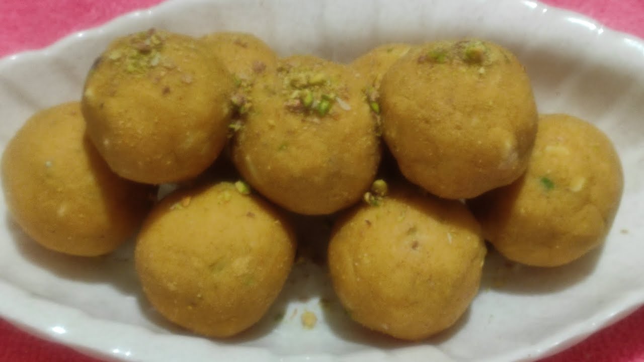 moong dal laddu recipe/ moong ke laddu/ मूंगदाल के लड्डू/ मुगाच्या ...
