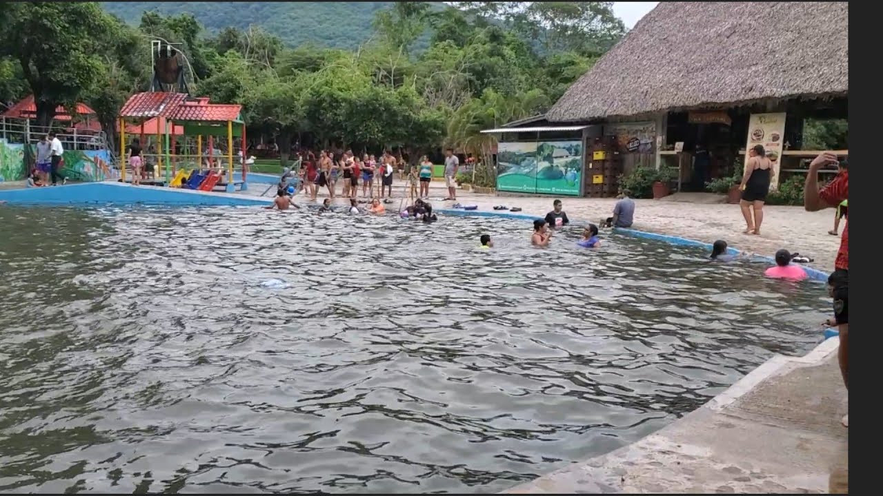 apuzunga parque Acuático en El Salvador - YouTube