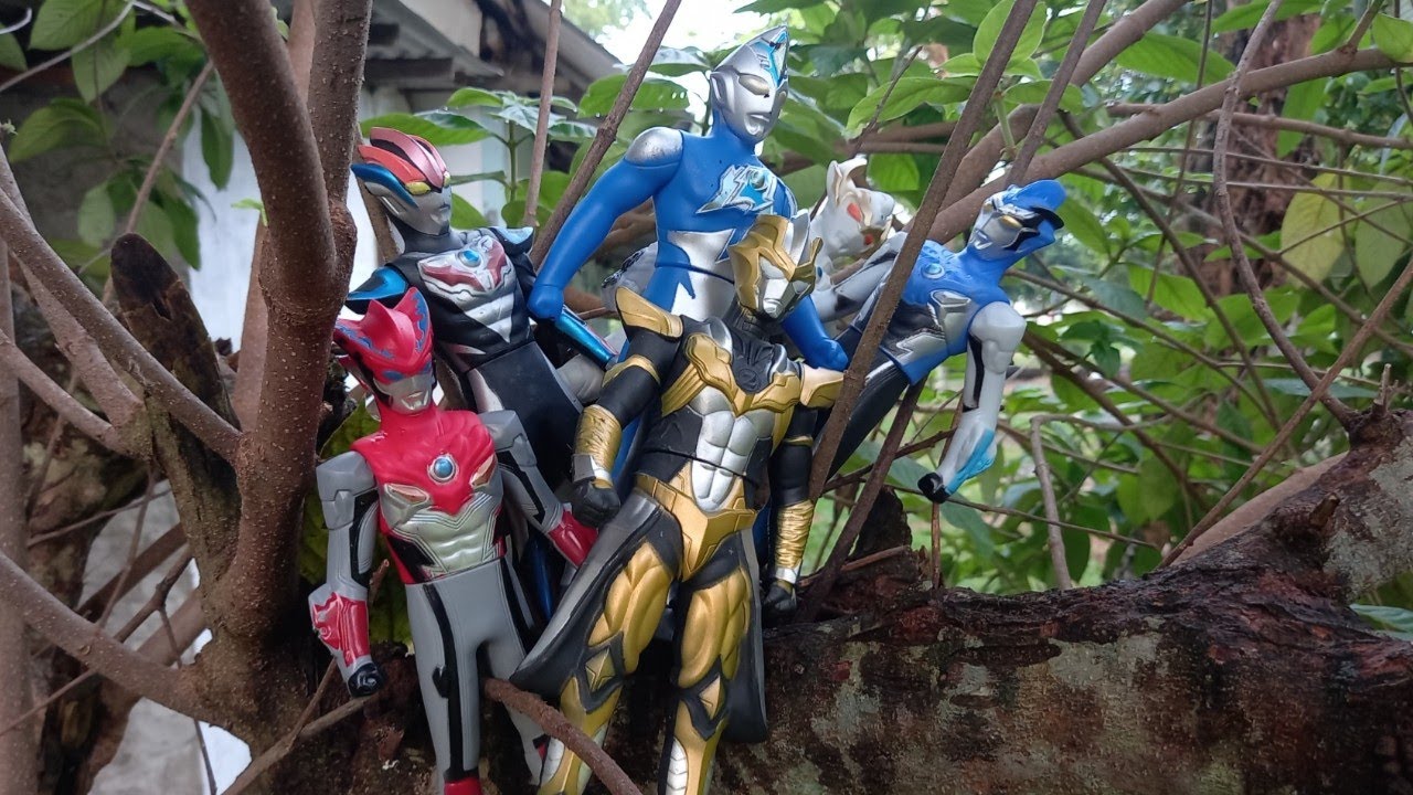 Mencari Dan Membersihkan Mainan Ultraman Baru | Ultraman Zero Ultraman ...