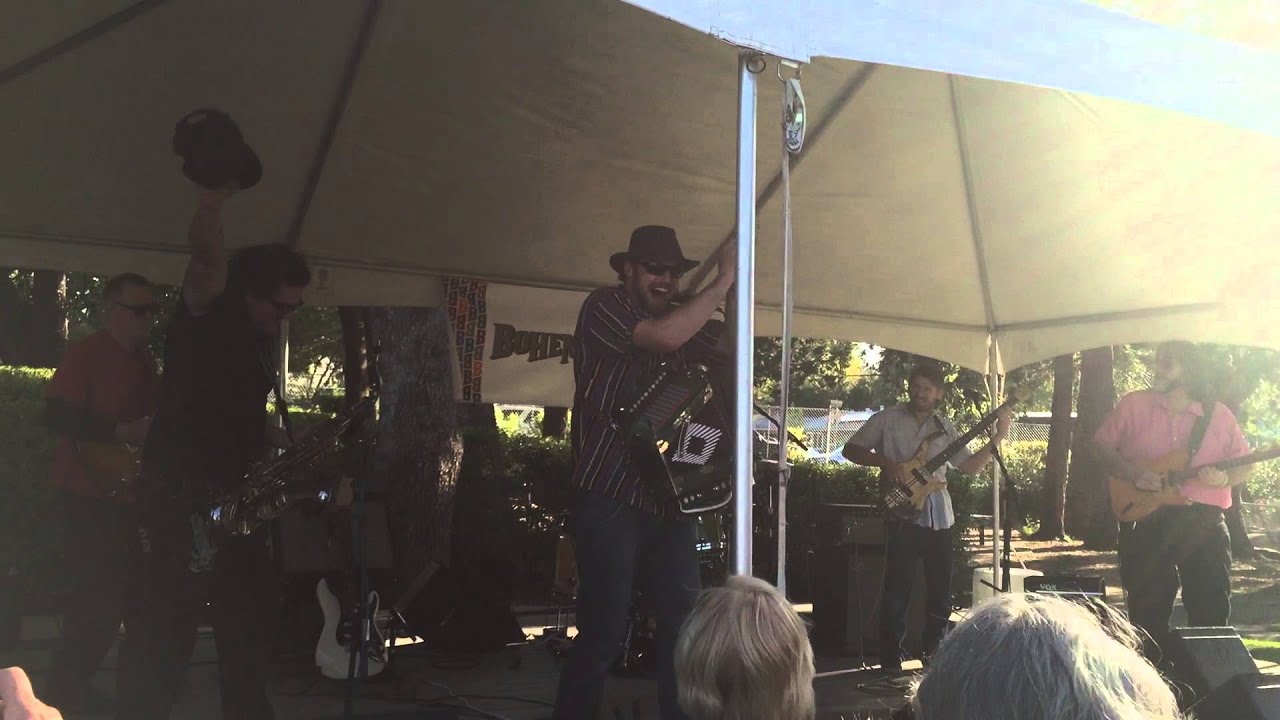 T-Luke & The Tight Suits Live at the Sebastapol Apple Blossom Festival ...