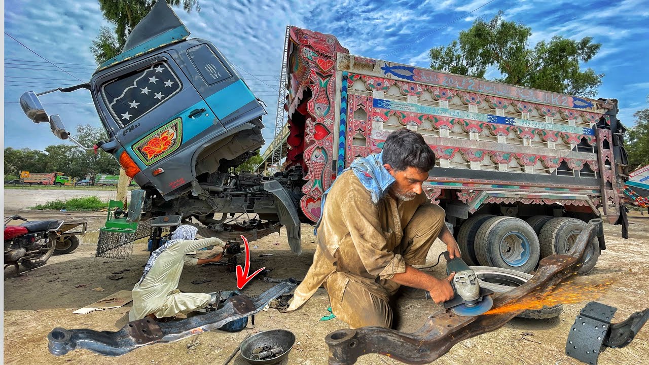 Amazing Skills To Repair Semi Trucks Curved Front Axle | Step By Step ...