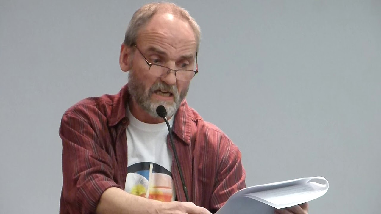 Alister Pearson's amazing Tom Baker impression - YouTube