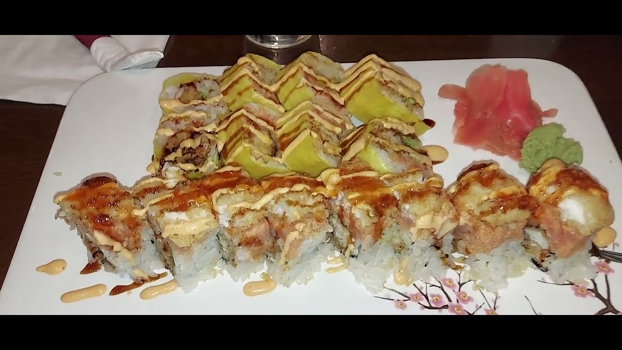 King Crab/Softshell Crab Rolls - YouTube