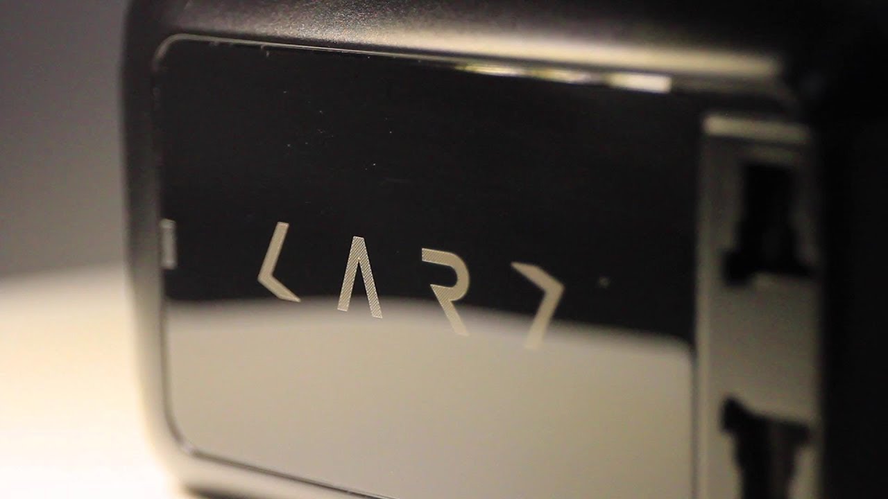 【CARD】CA4 Pro 全球首創USB Type-C 多埠萬國插座 - YouTube