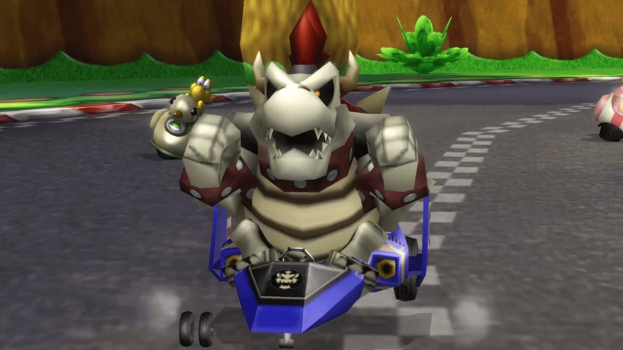 Dry Bowser on Blue Falcon in Mario Kart Wii - YouTube