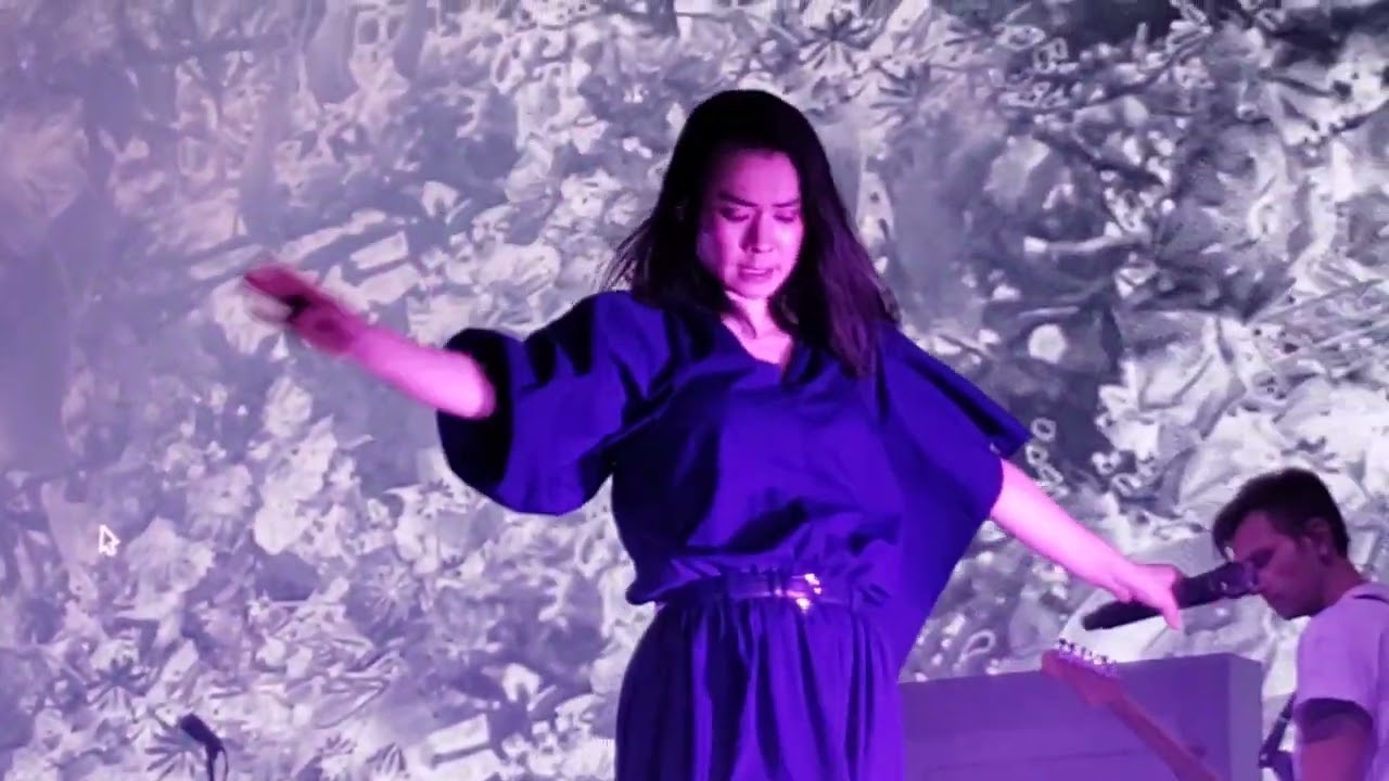 Mitski- "Should've Been Me" Live Outside Lands 2022 San Francisco, CA ...