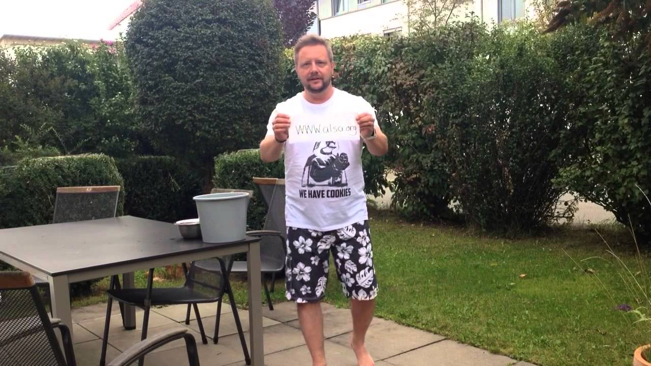 Michael Fetzer beim #icebucketchallengen - YouTube